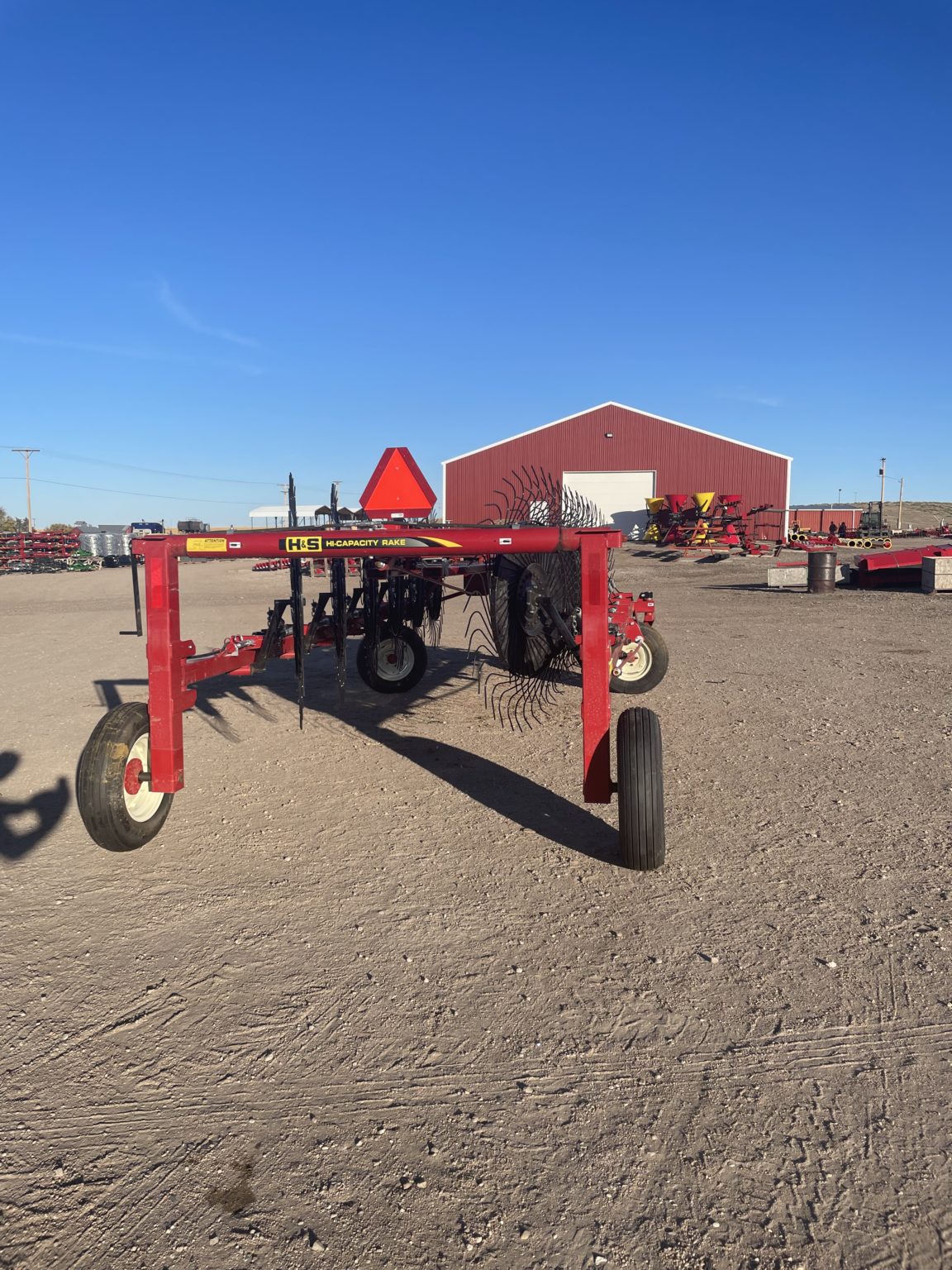 HSHC4112 - Beaver Valley Supply - H&S HC4112 Hi Capacity Bi-Fold Rake ...