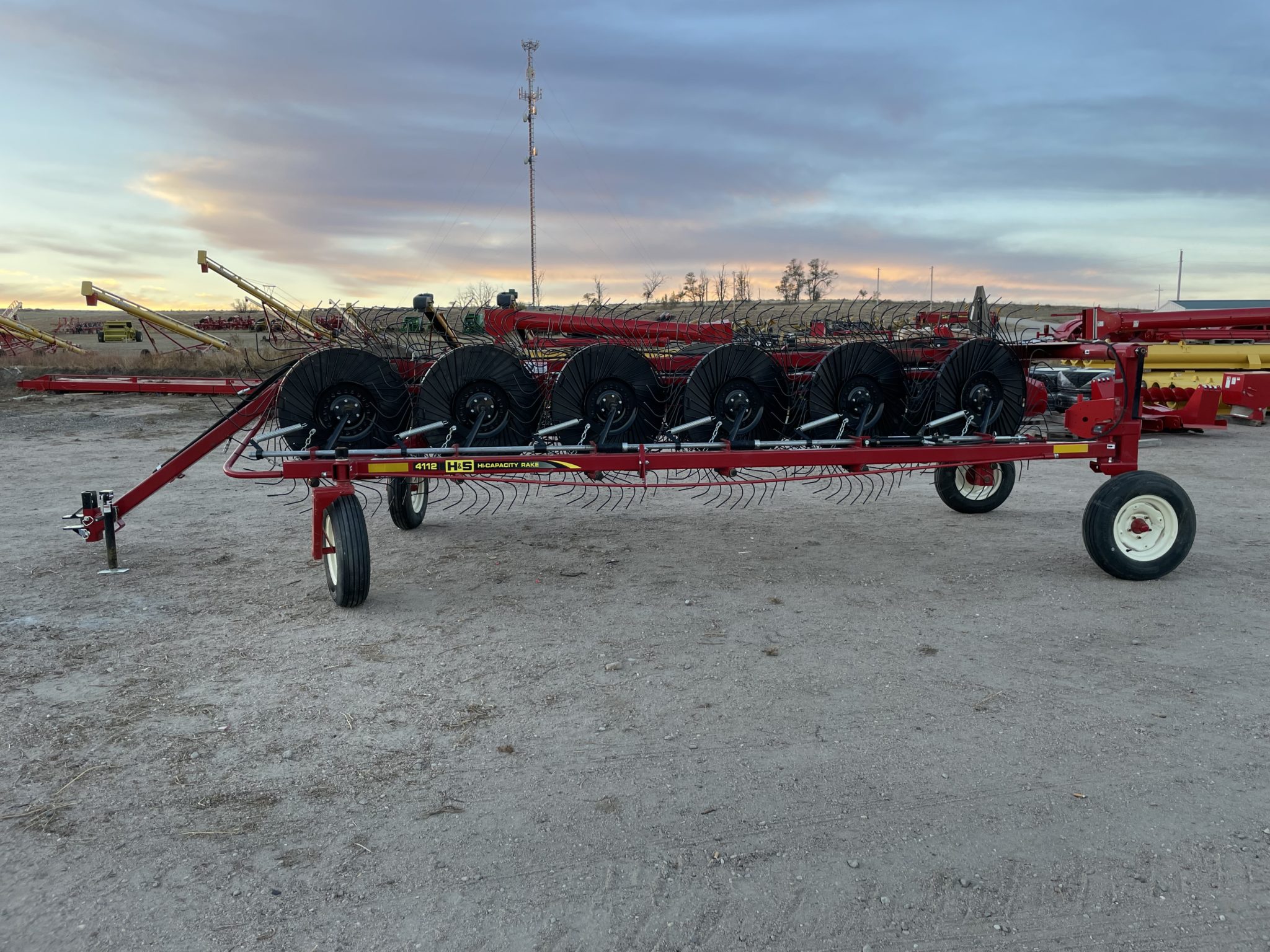 HSHC4112 - Beaver Valley Supply - H&S HC4112 Hi Capacity Bi-Fold Rake ...